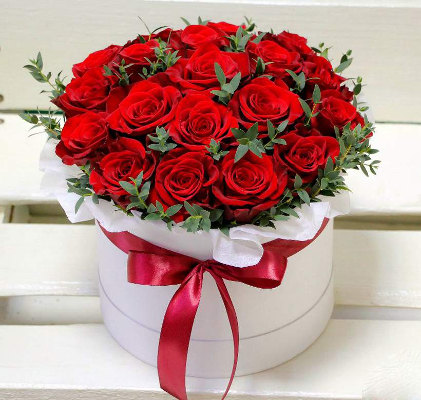 Turkey 25 Red roses in Box. Order flowers Turkey - Turkey Flowers Shop