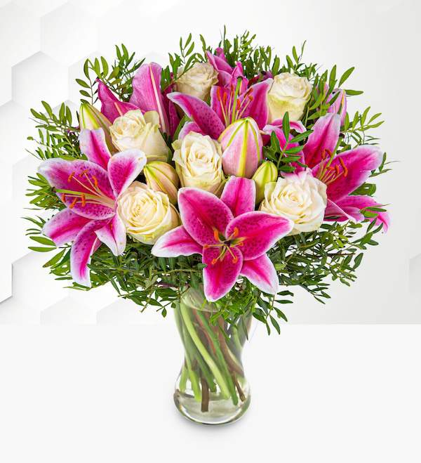 Pink lily and white roses order Turkiye - Turkey Flowers Shop